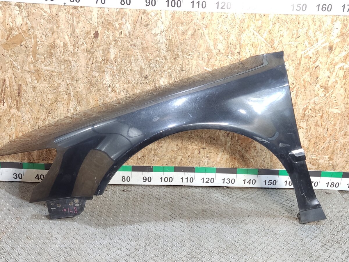 Крыло переднее левое VOLKSWAGEN Phaeton 2002-2016 3D0821021J