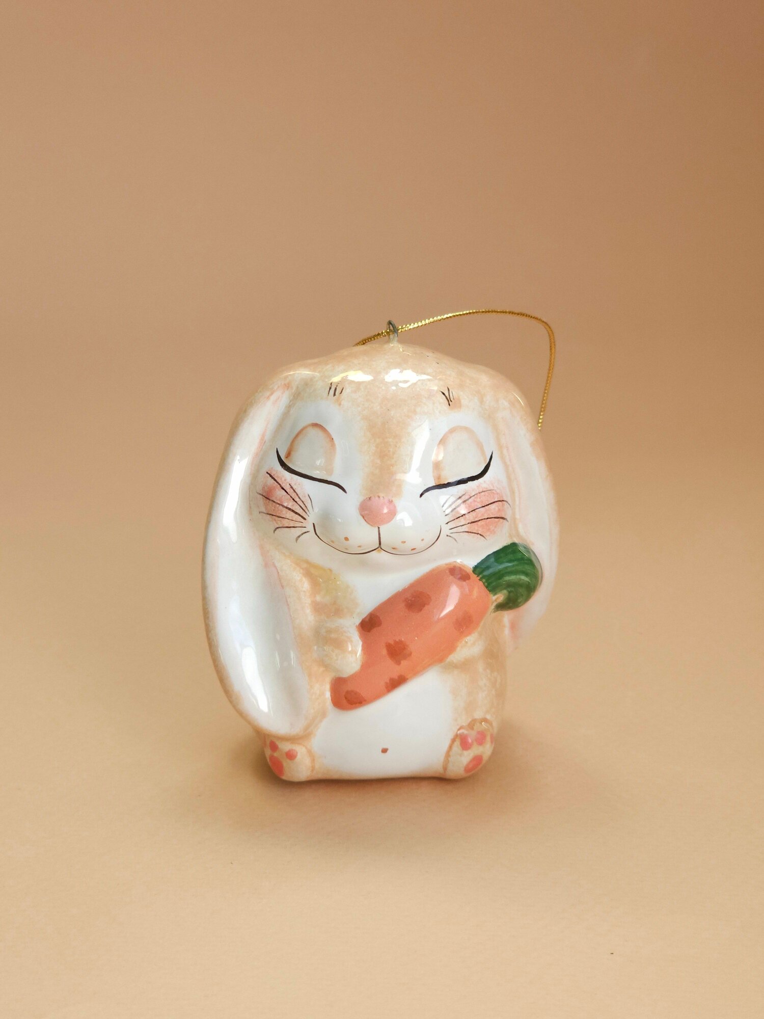 Ёлочная игрушка "Зайка (круглик)". Ярославская майолика. Керамика ручной работы. Сделано в России.