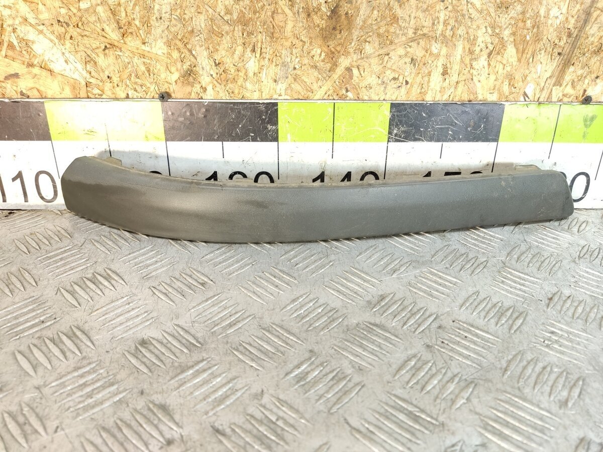 Молдинг бампера заднего правый FORD Focus 2 2005-2008 5M5117C772