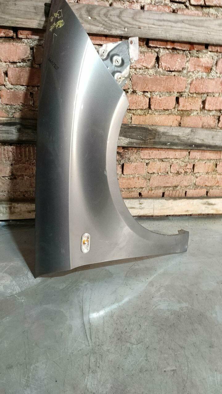 Крыло правое SEAT Toledo 3 2004