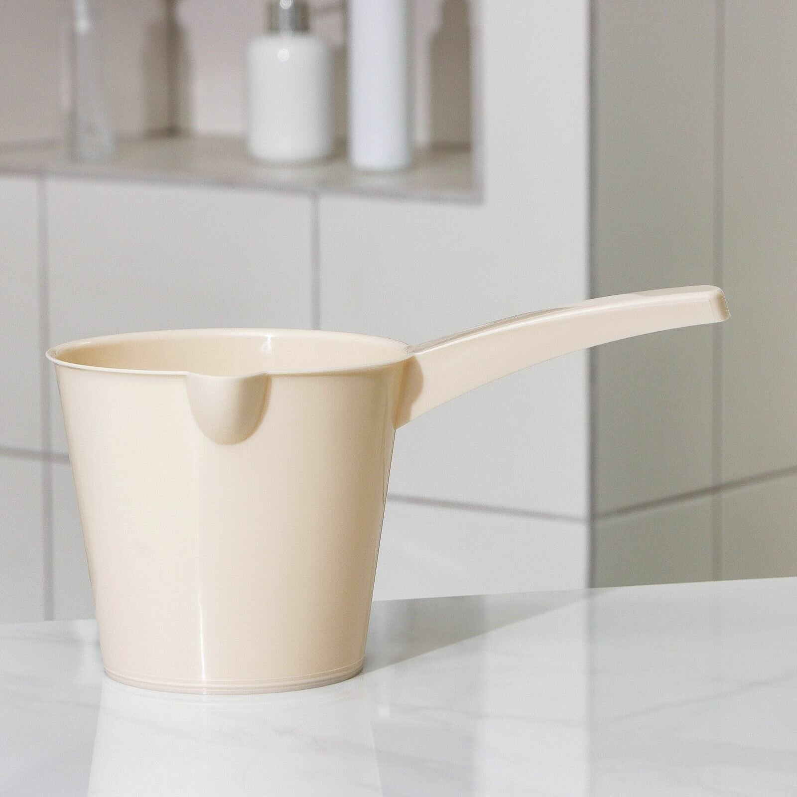 Ковш со сливом "Эконом", 1.5 л