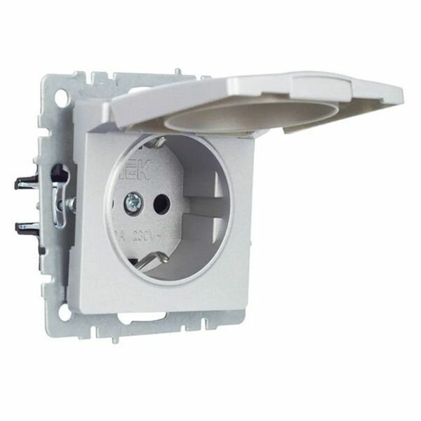 Штепсельная розетка встраиваемая IEK BRITE 16А BR-R16-16-K47 РСбш10-3-БрА с з/к и шторками с крышкой алюминий IP20