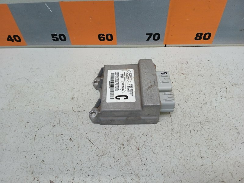 Б/У блок SRS, аир баг, Мазда Трибьют Блок управления AIR BAG Mazda Tribute 2001 EPE, EPF 227107 MAZDA арт. YL8F14B321CF