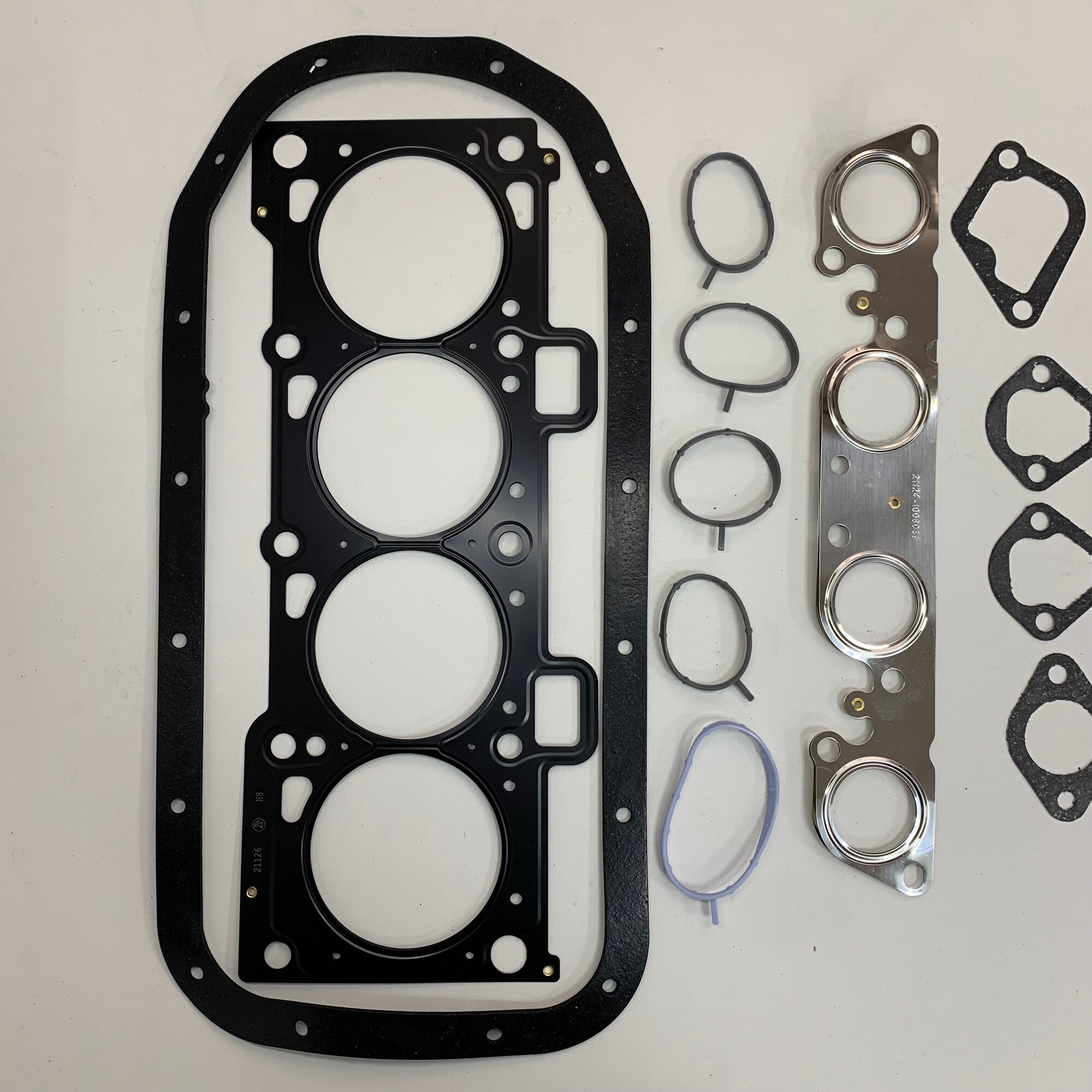 Комплект прокладок двигателя ВАЗ Лада Веста, Х-Ray, Гранта, Калина 2