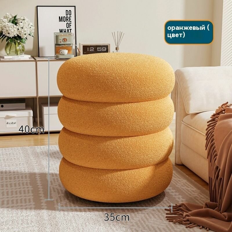 Диванная подушка из овечьей шерсти, 35x35x40 см, кладется при входе на туалетный столик.