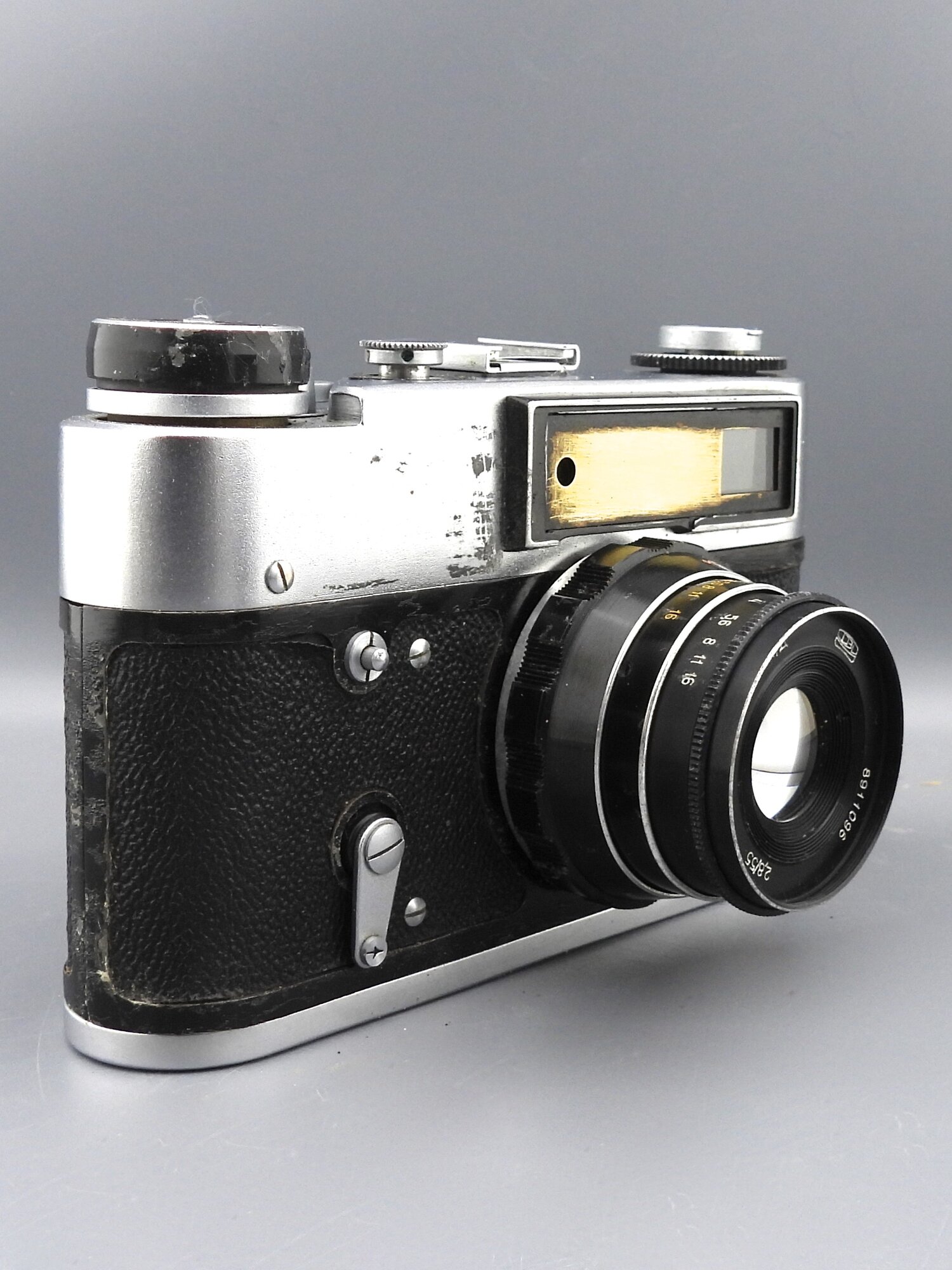 Фотоаппарат ФЭД-5В № 240323 объектив ФЭД Индустар-61Л/Д № 8911096