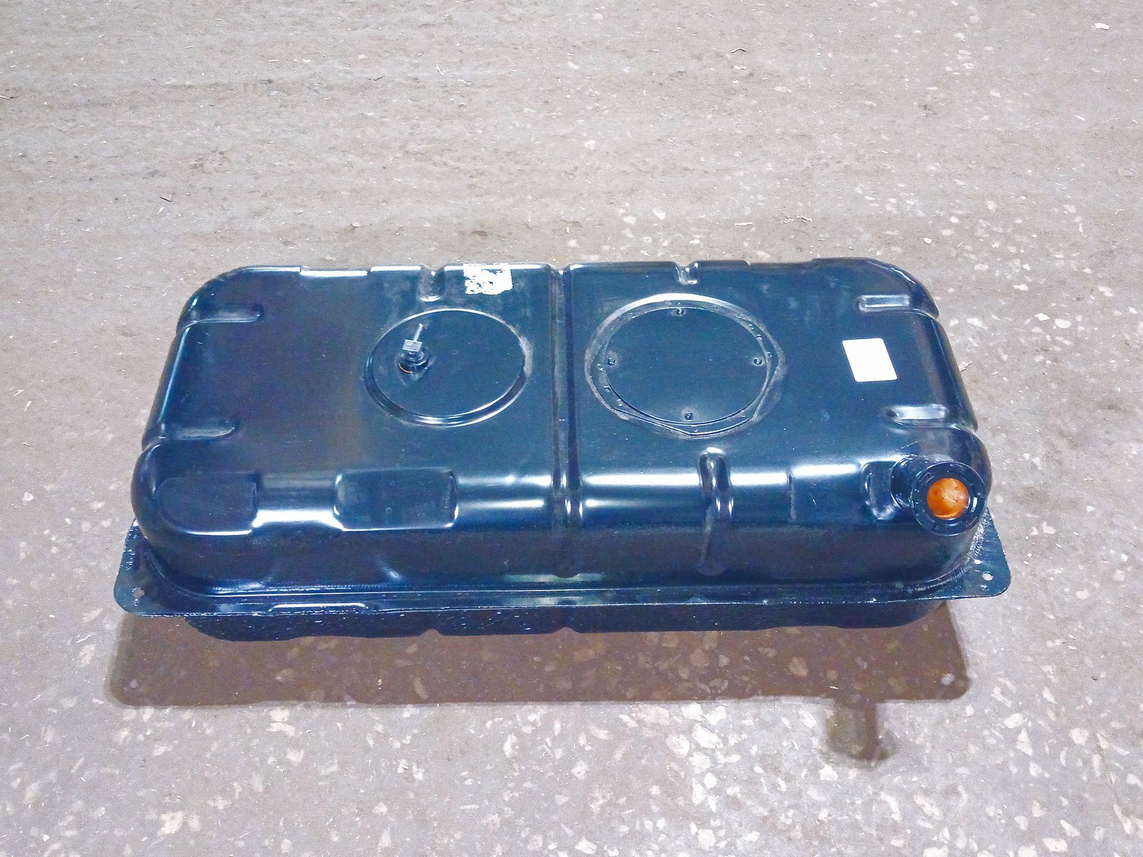 Бак топливный ГАЗ-3302, ГАЗель Next в сборе с клапаном дв.405, Cummins ISF 2.8 (прав. горловина) ГАЗ