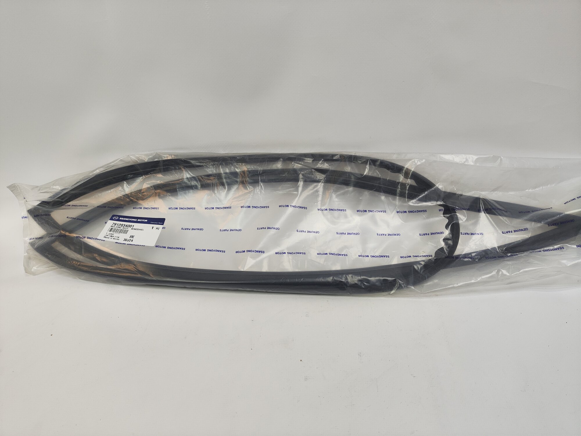 Молдинг лобового стекла 7912034001, для SsangYong New Action