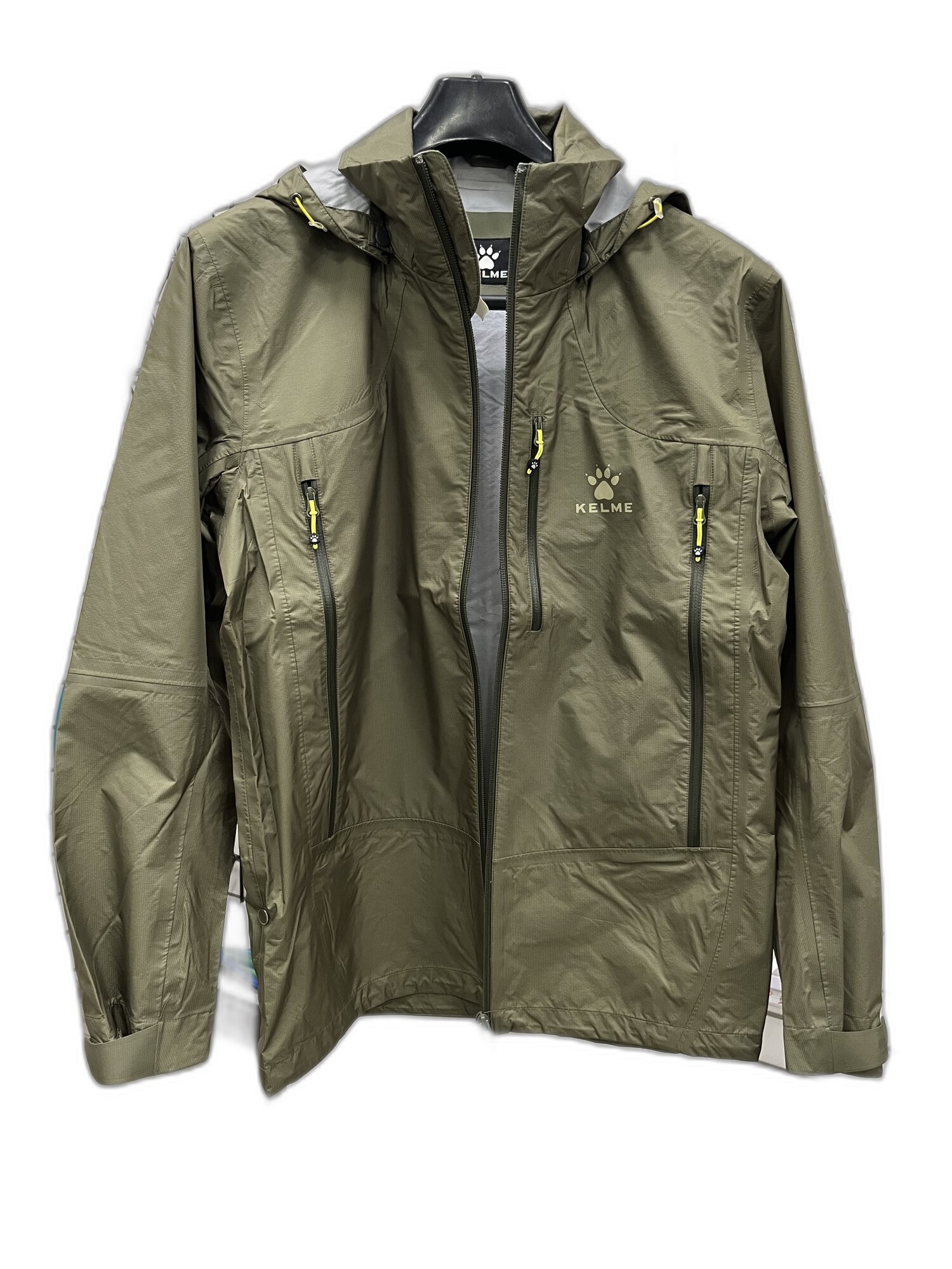 Куртка спортивная