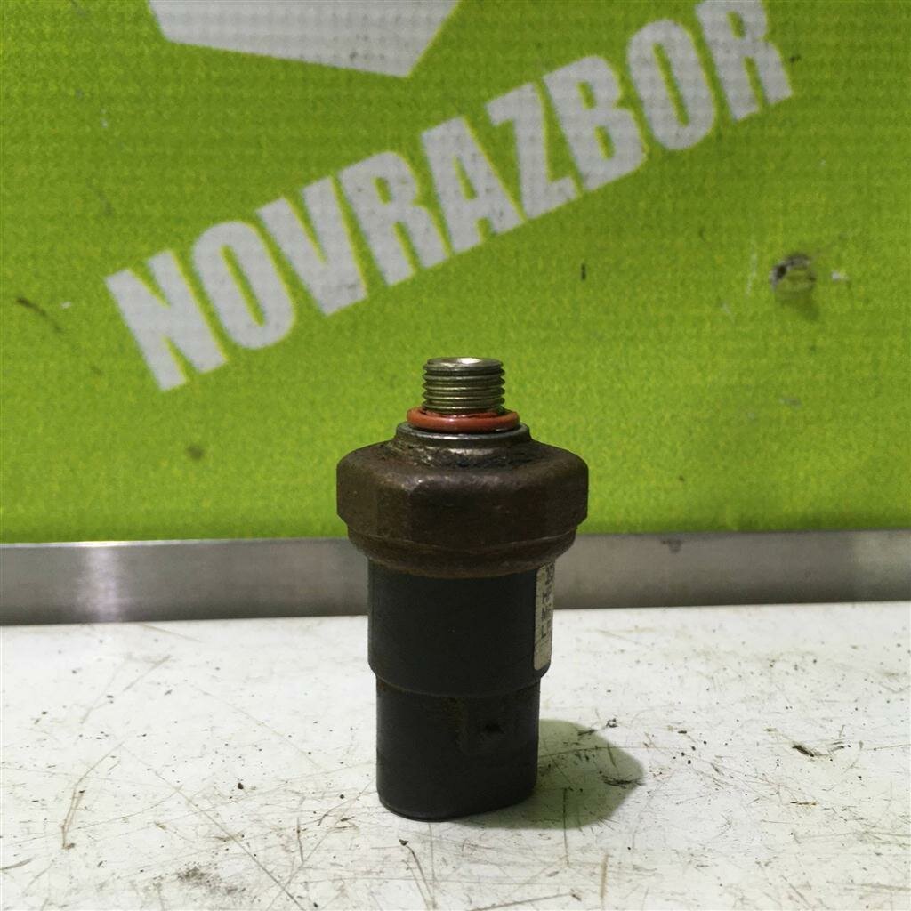 Датчик кондиционера Toyota Corolla E10 1992-1997