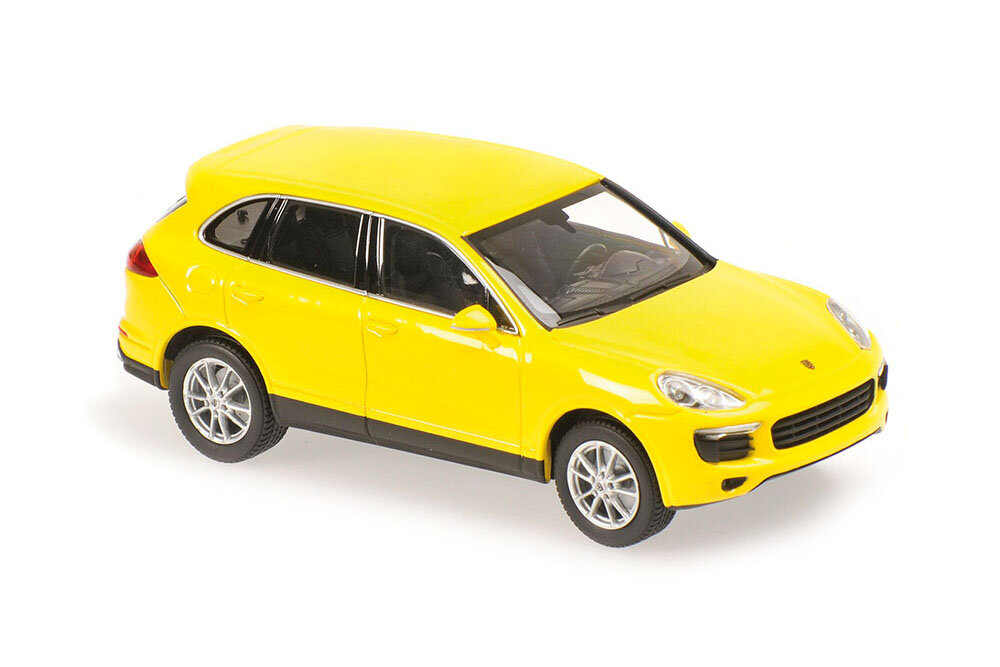 Модель коллекционная MAXICHAMPS Porsche cayenne 2014 yellow / поше кайен желтый