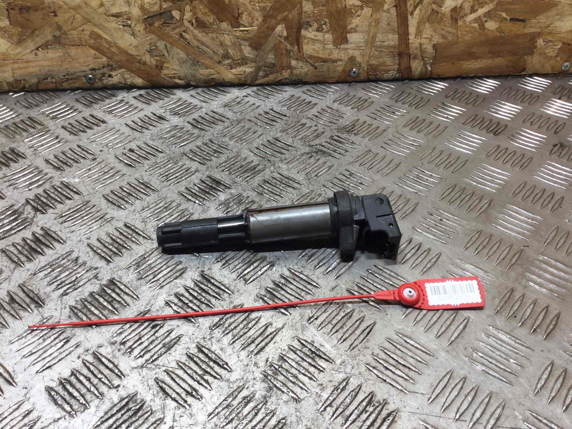 Б/У Катушка зажигания BMW 5-Series 5-Series E60/E61 (2002-2007) 2006 г.