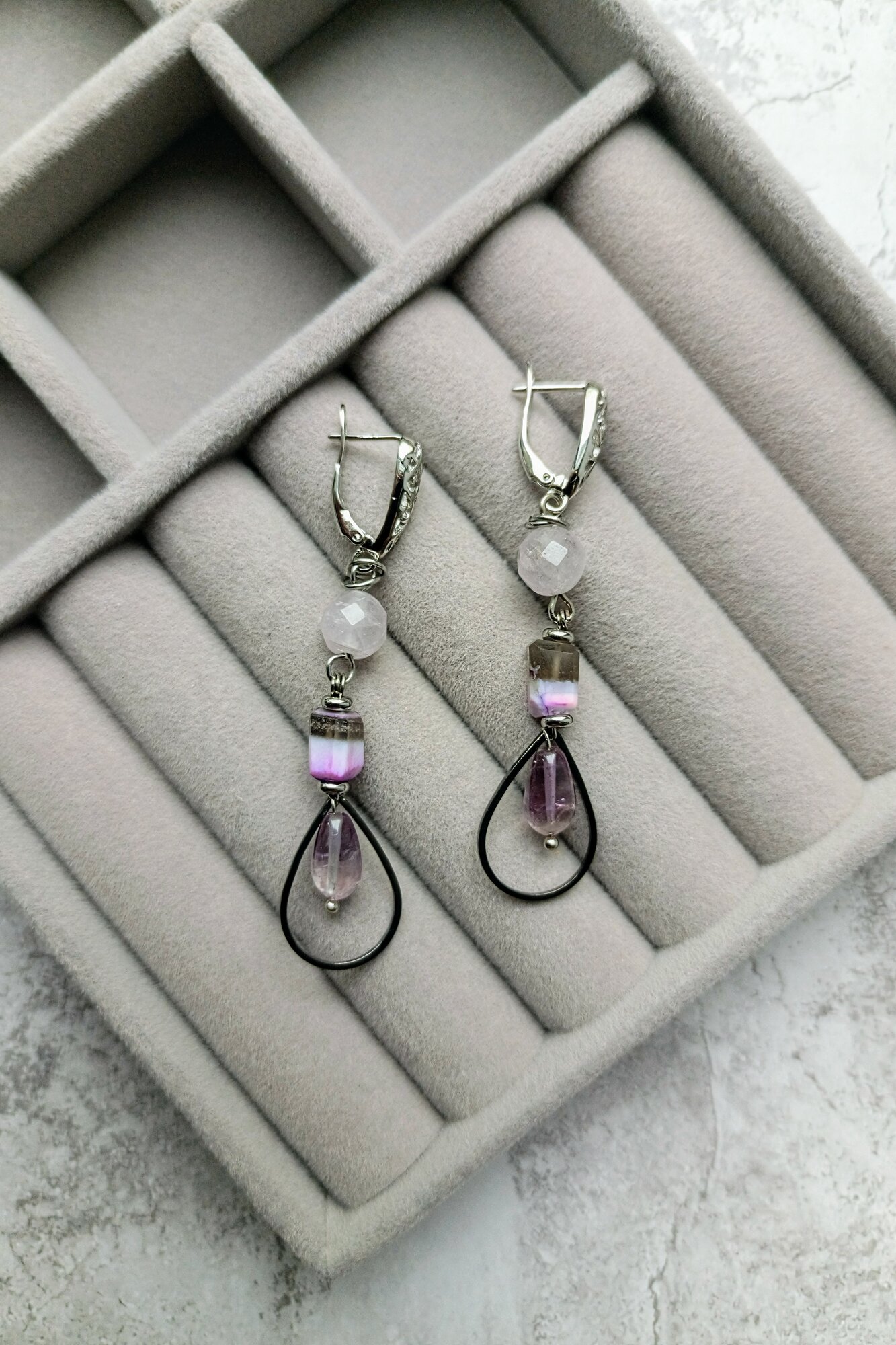 Серьги с подвесками, опал, аметист