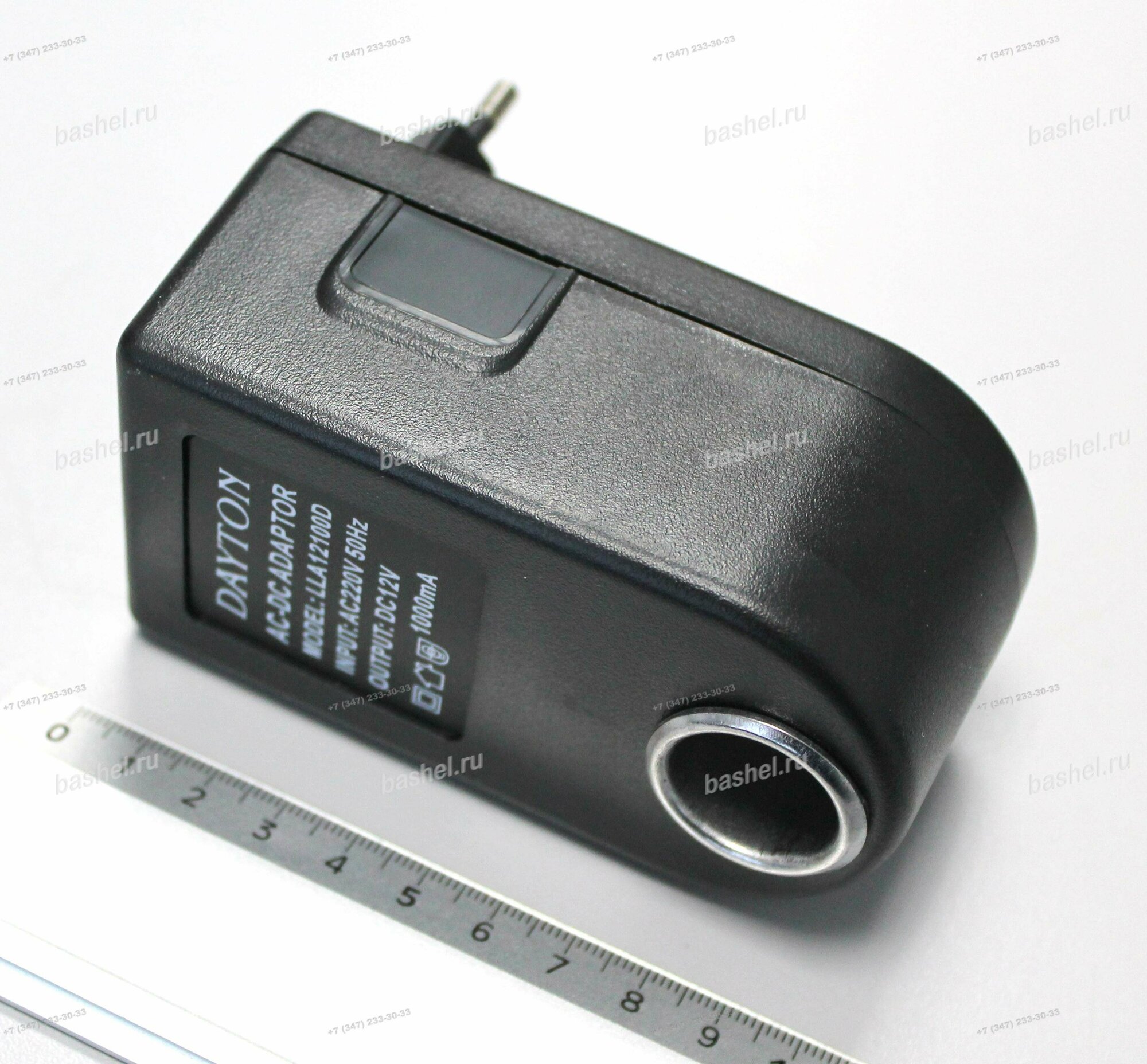 Блок питания с гнездом прикуривателя DAYTON LLA12100DST 12V, 1А (монолит)