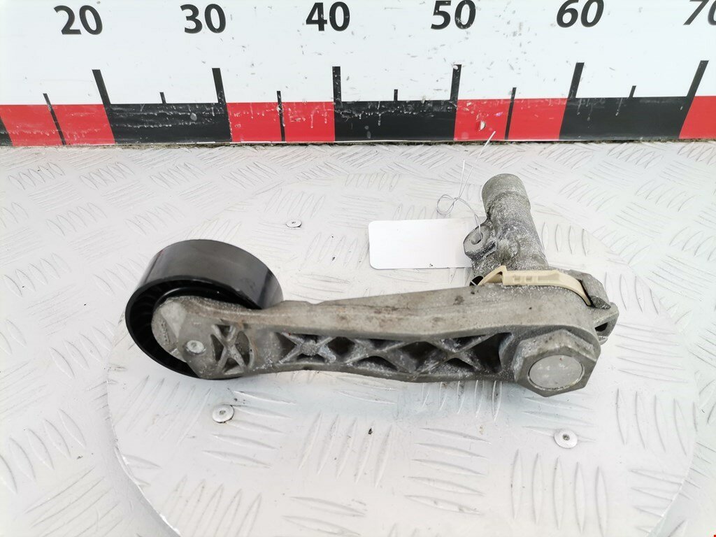 Натяжитель ремня генератора (приводного поликлинового ремня Peugeot 308 5751G9 арт. 1520104