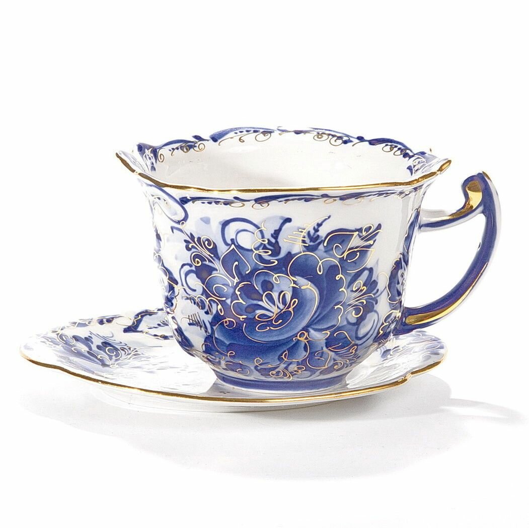 Чайная пара из фарфора "Каприз".