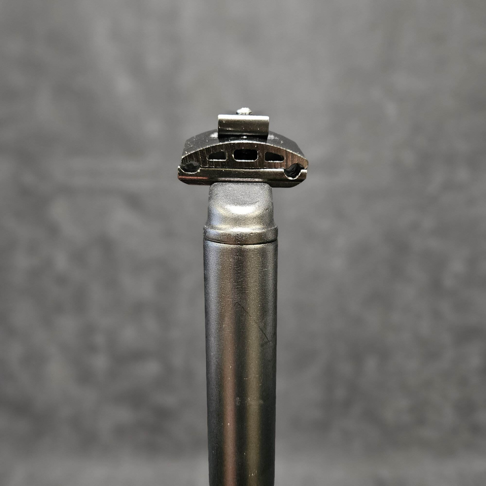 Подседельный штырь UNO, D 31.6 мм, L 400 мм, одноболтовый, черный