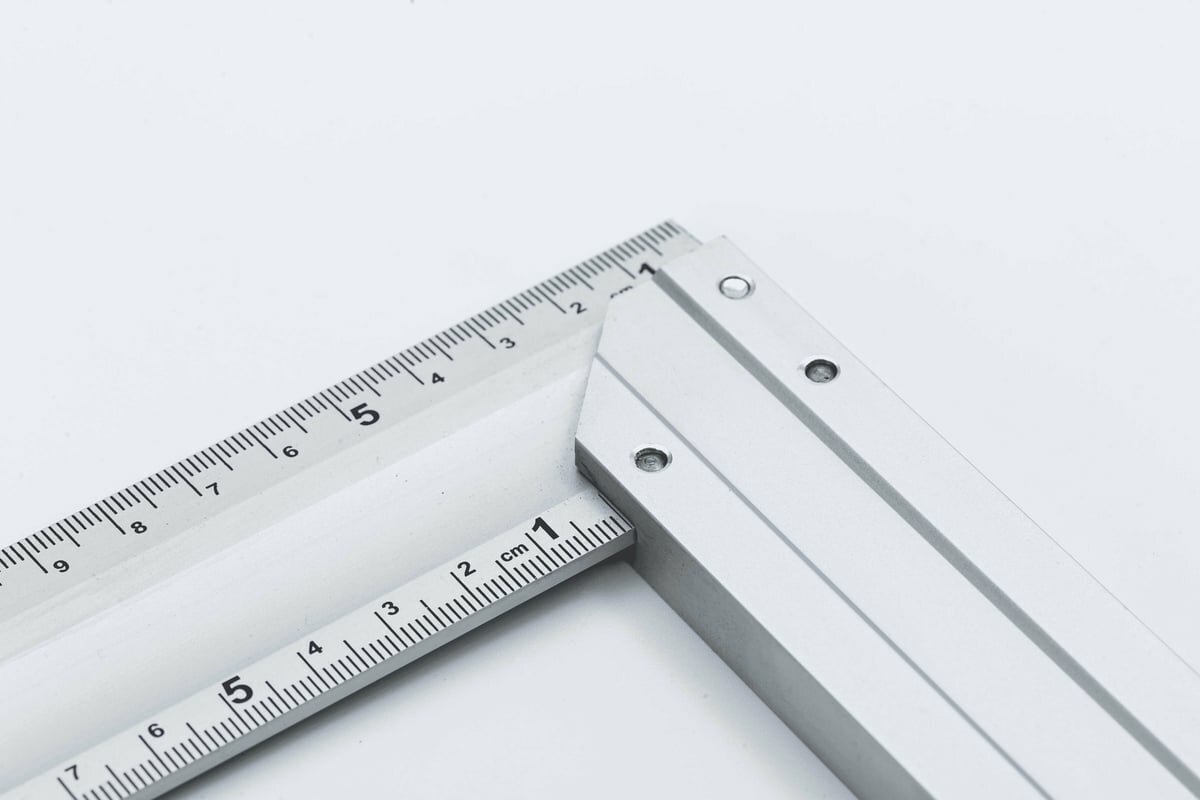 ALUKOMTOOLS Строительный алюминиевый угольник 250 мм 211513250A точный угловой инструмент