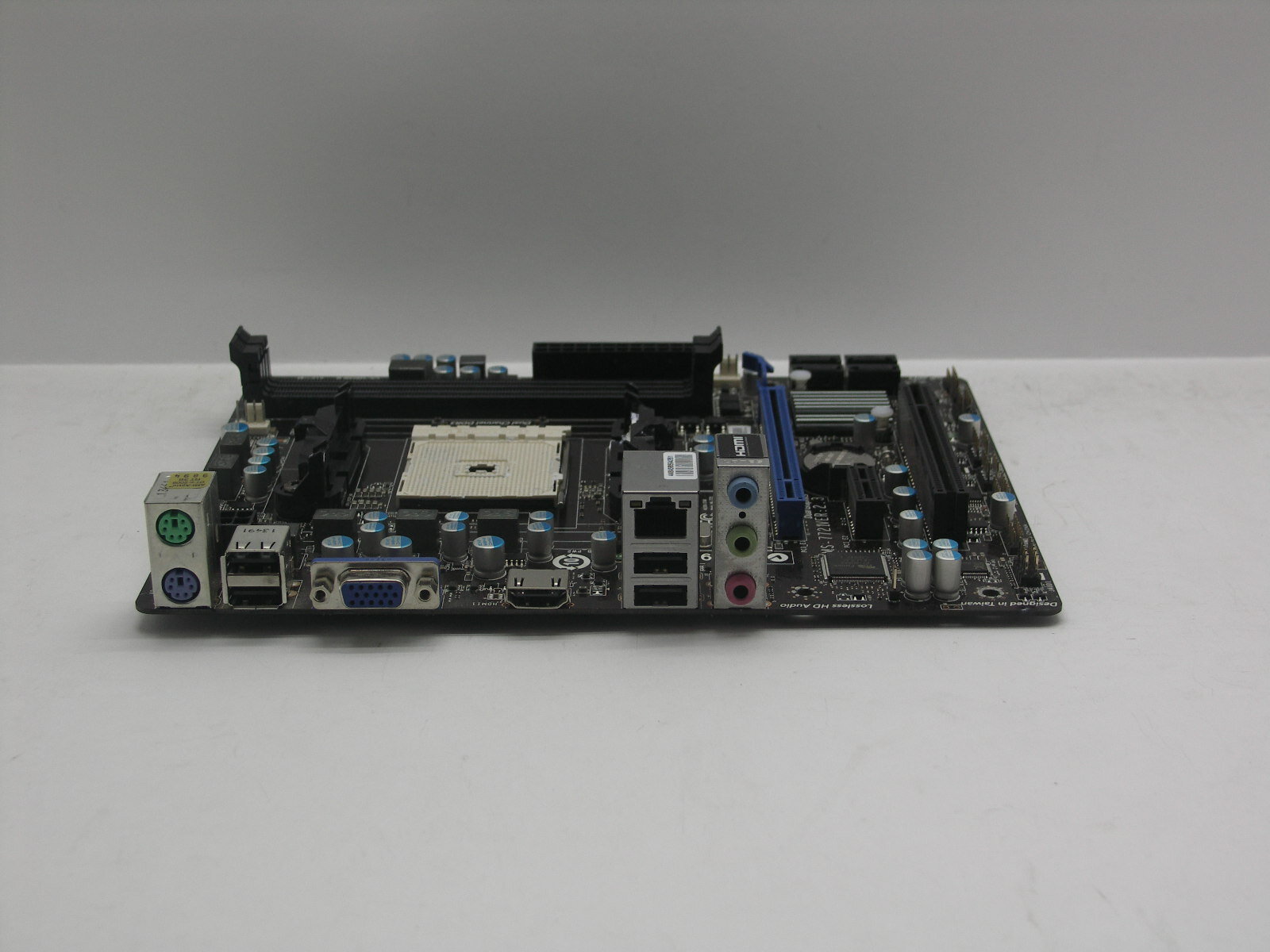 Материнская плата S-FM2 MSI FM2-A55M-E33, A55/2xDDR3/SATA/Sb/Lan/SVGA/HDMI/mATX