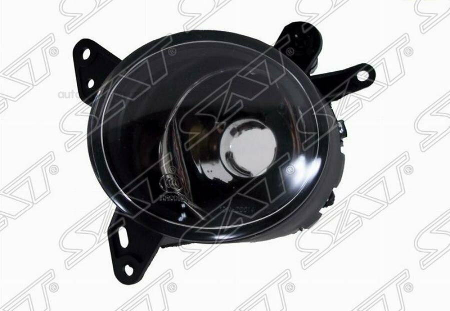 SAT ST2142040L Фара противотуманная (Слева) Mitsubishi Lancer 07-10 / Colt 02-09