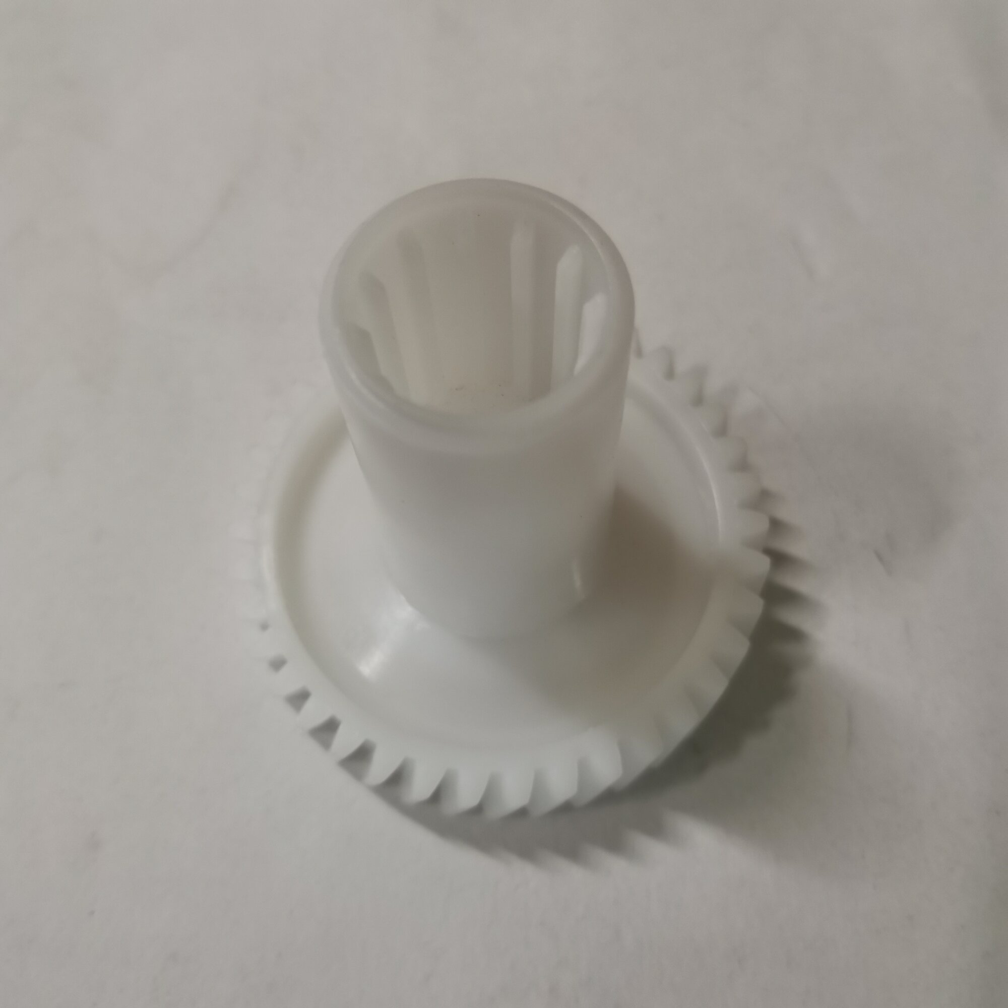 Шестерёнка для мясорубки ZELMER ZL010 под шнек 010160(U)