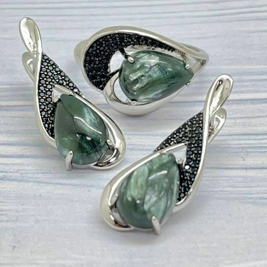 Комплект бижутерии