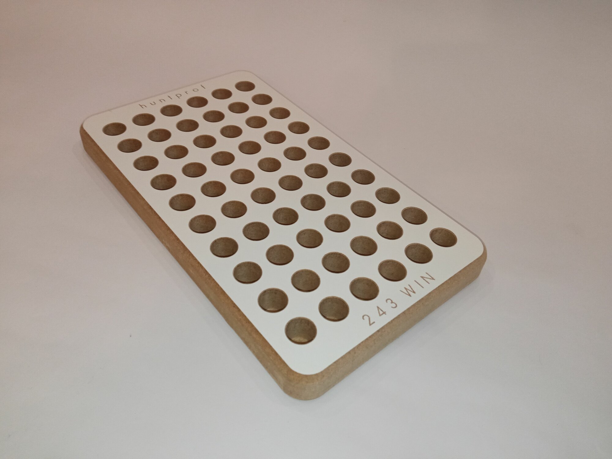 Подставка для гильз и патронов кал. 243 Winchester на 60 мест / доска для сборки патронов