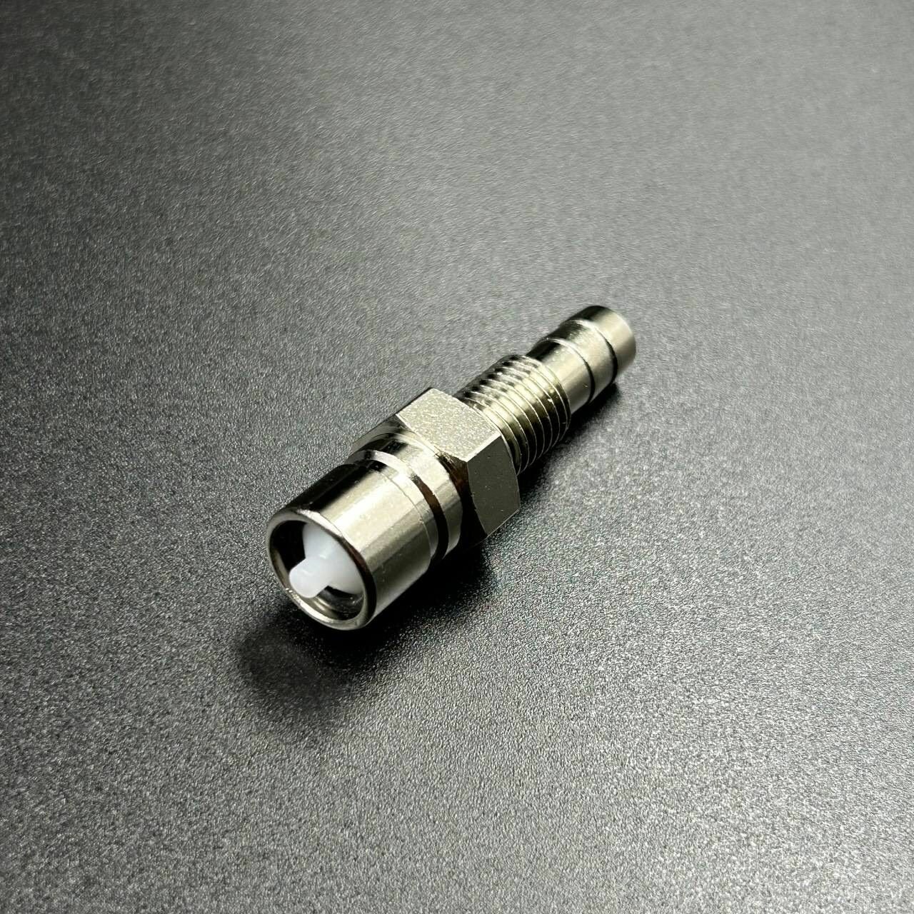 Коннектор топливный Tohatsu 9.9-90 (из мотора) (Производитель Omax)