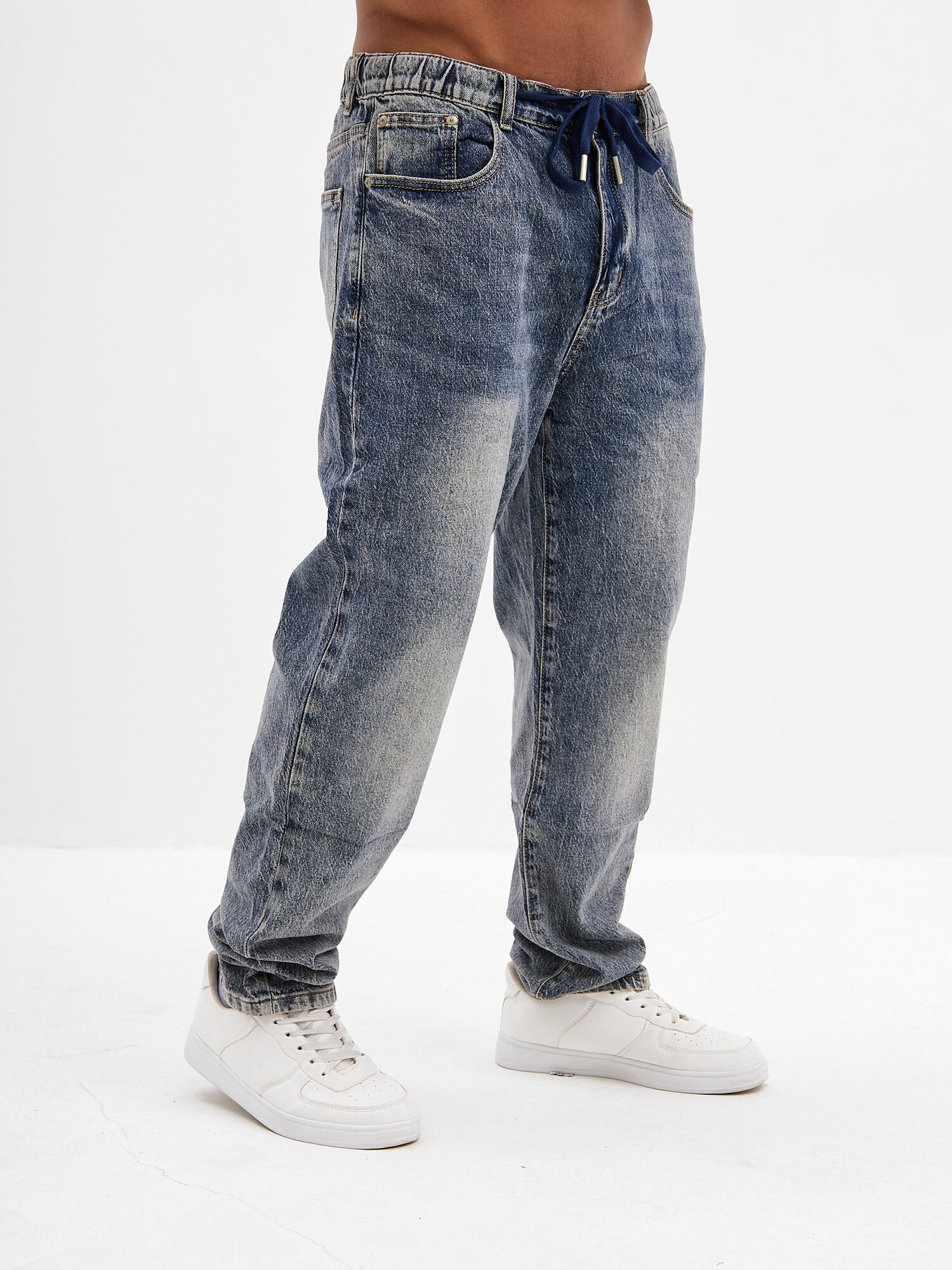 Джинсы бананы 