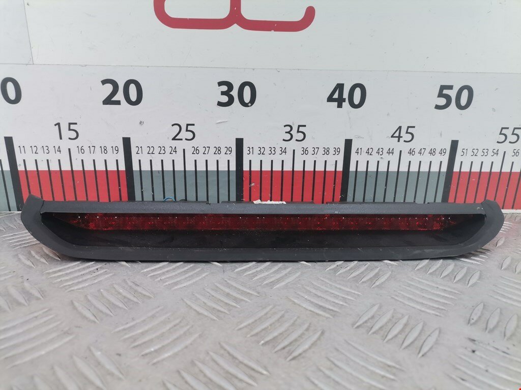 Фонарь дополнительный тормозной (стоп-сигнал) Opel Vectra C 93178144 арт. 1943867