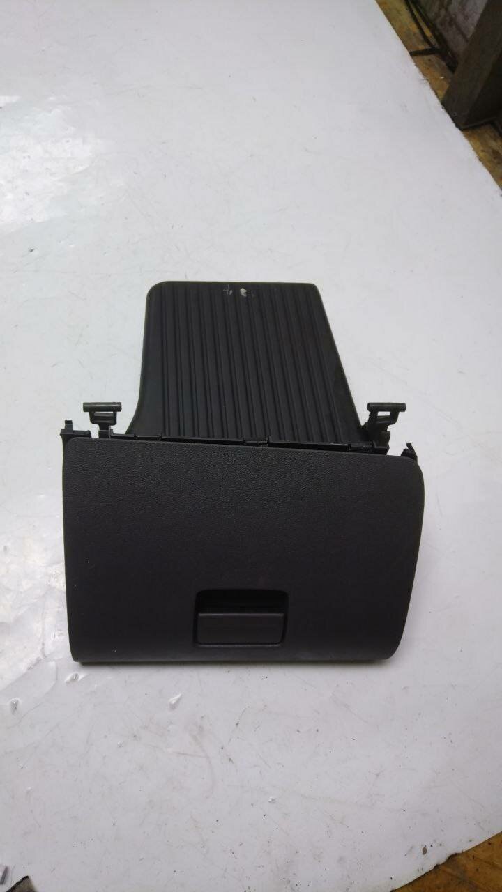 Бардачок Ford Focus 2 (2004 - 2008) 4M51A06044CEW