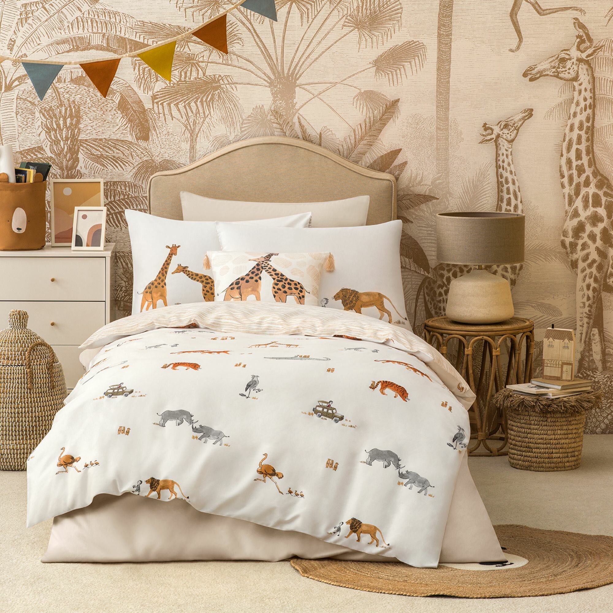 Togas Детское постельное белье полуторное "Сафари" 145х200-1/180х220-1/50х70-2 сатин, хлопок, с двусторонним принтом