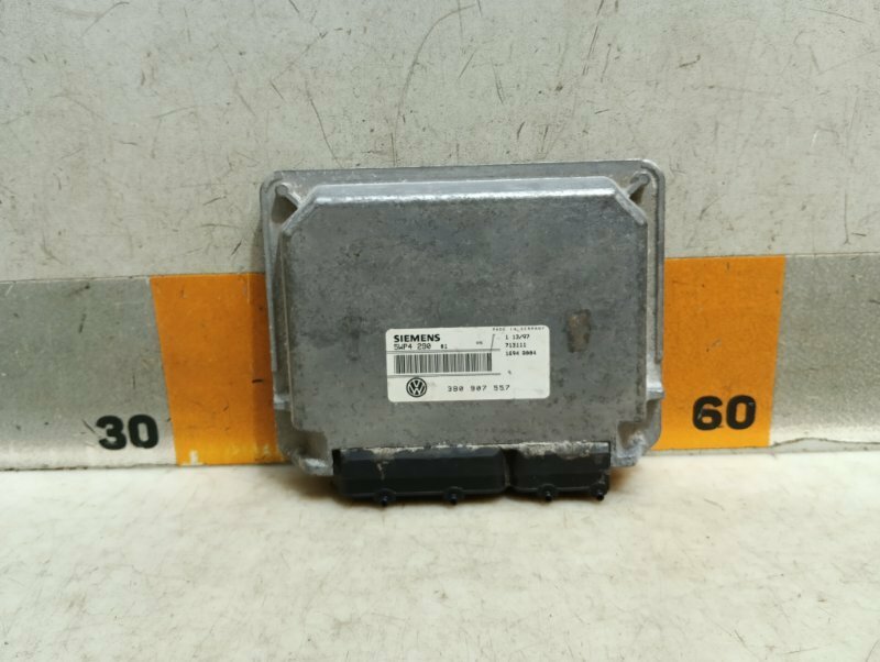 Б/У блок управления ДВС, мозги Блок управления двигателем Volkswagen Passat 1997 B5 456564 VAG арт. 3B0907557
