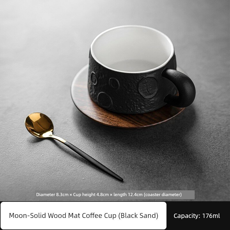 Элегантная керамическая чашка Moon Design с деревянным подстаканником в оттенке черного песка — идеальна для офиса и