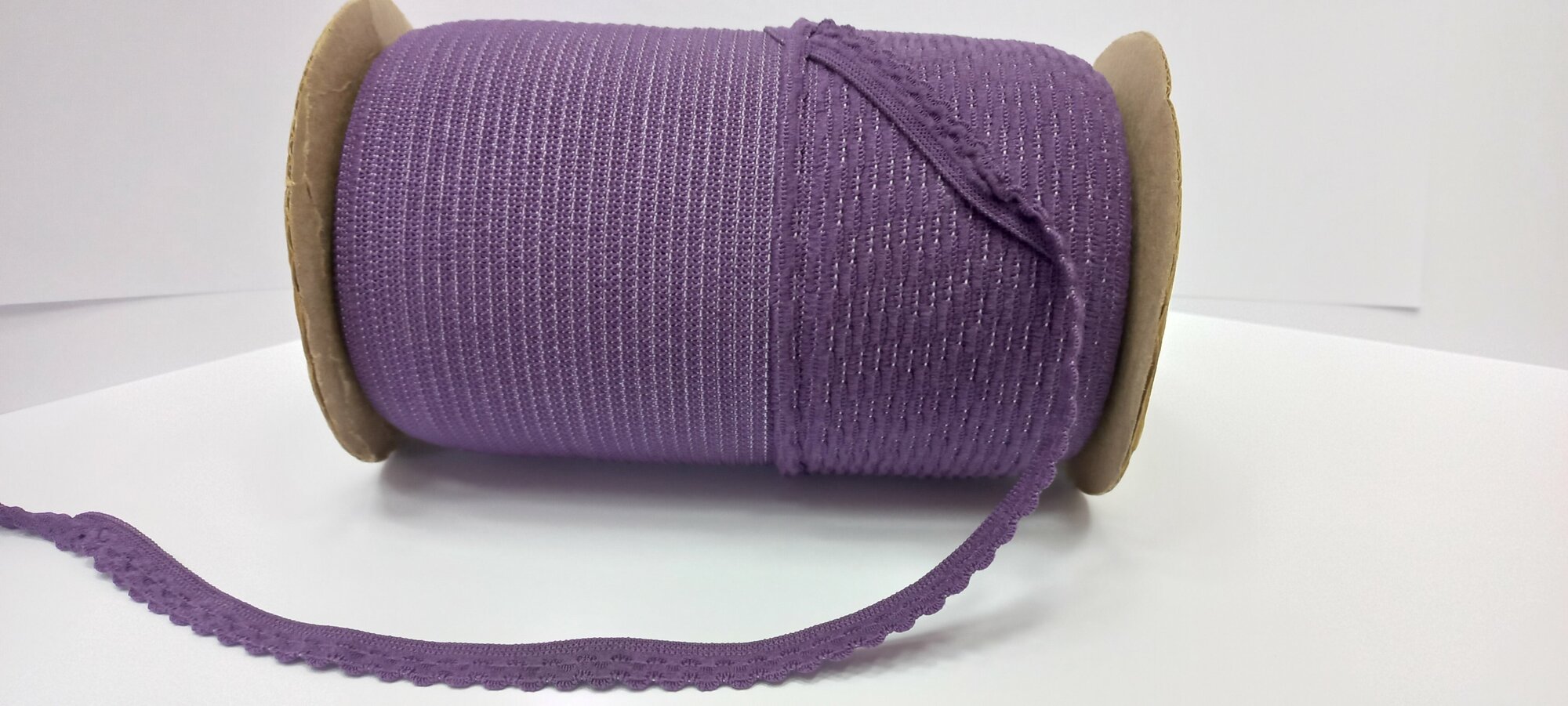 Резинка ажурная Raccoonya 10 мм (нам. 10м) цвет фиолетовый №2701. Резинка бельевая ажурная. Резинка декоративная