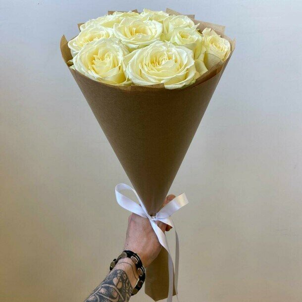 Букет Well Flowers "11 Роз", для любого повода, свежий букет цветов