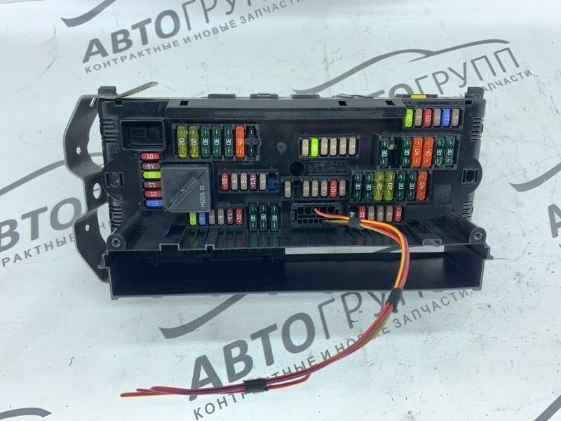 блок предохранителей Перед. BMW 5er 530D F10 Ф10 61 14 9 252 815