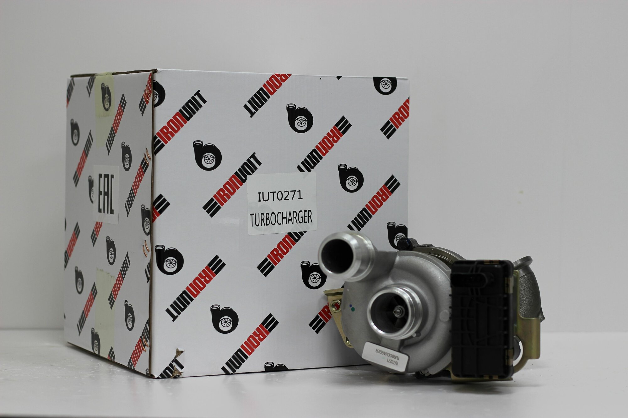 Турбина FORD FOCUS, MONDEO, C-MAX, (Форд Фокус, Мондео, С-Макс), IUT0271 для 1453914
