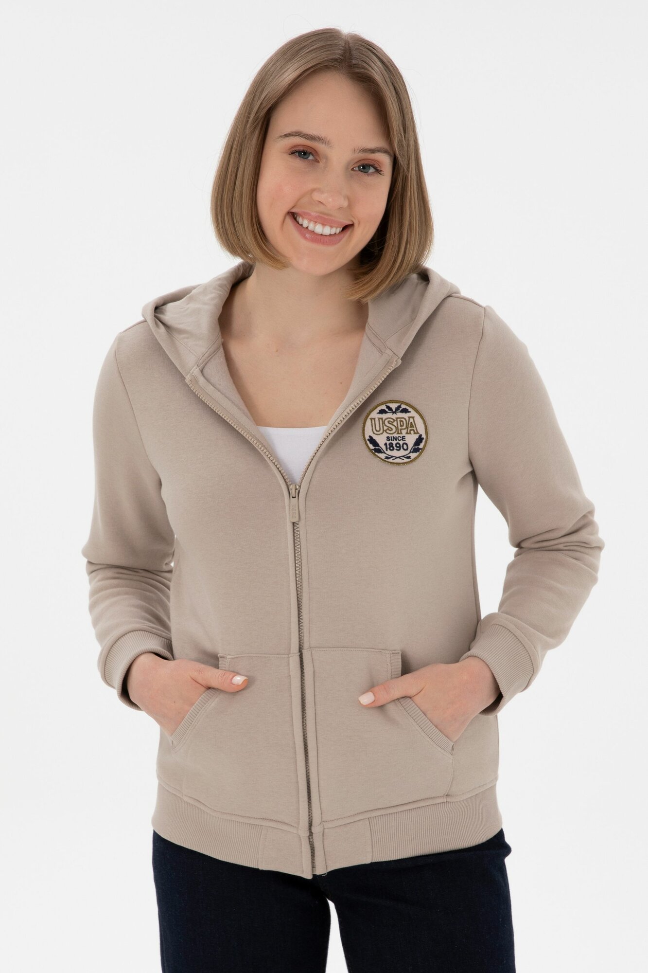 Толстовка спортивная