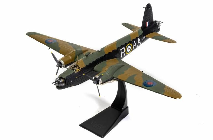 Corgi AA34812 1/72 Готовая модель бомбардировщика Vickers Wellington, пилот Джеймс Аллан Уорд VC, 1941