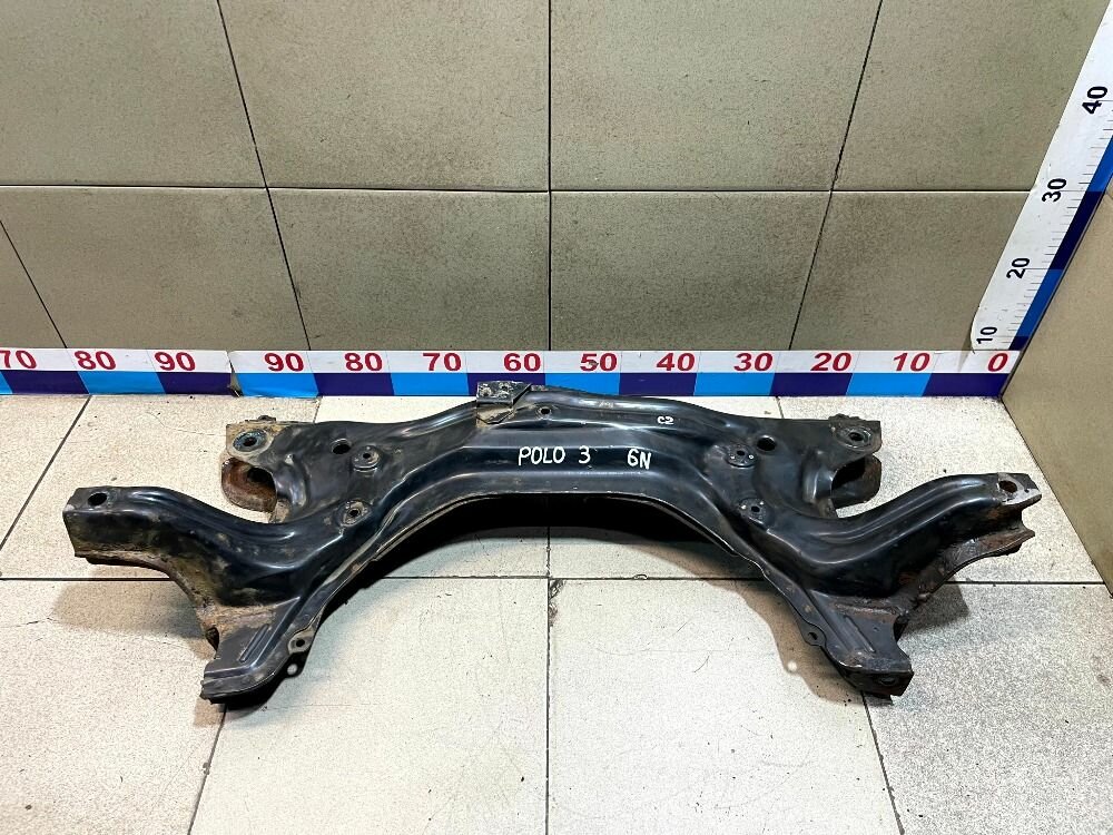 Балка подмоторная VW Polo III 6N0199315E