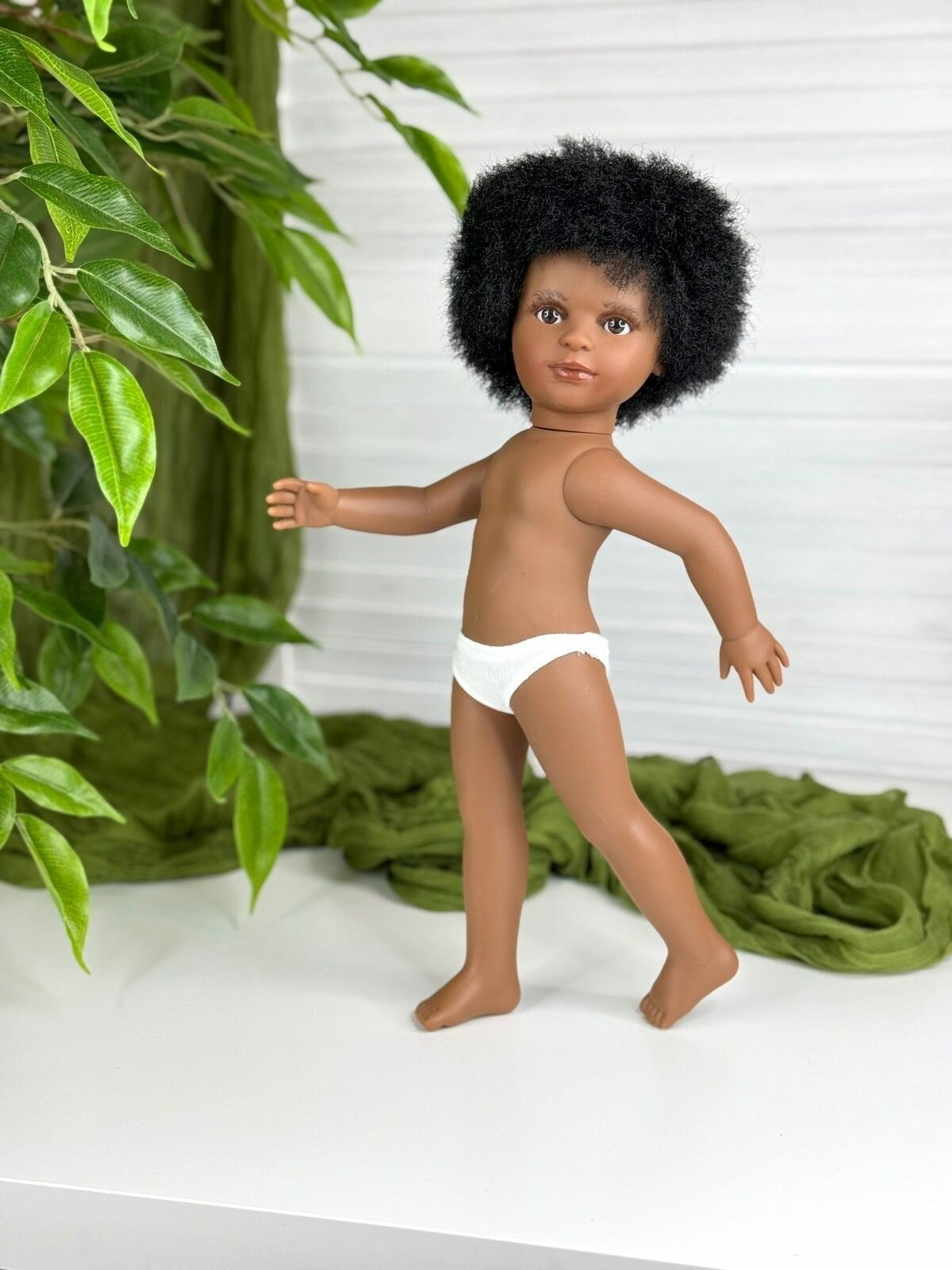 Кукла для девочки виниловая 33 см Нина без одежды (3313WN)