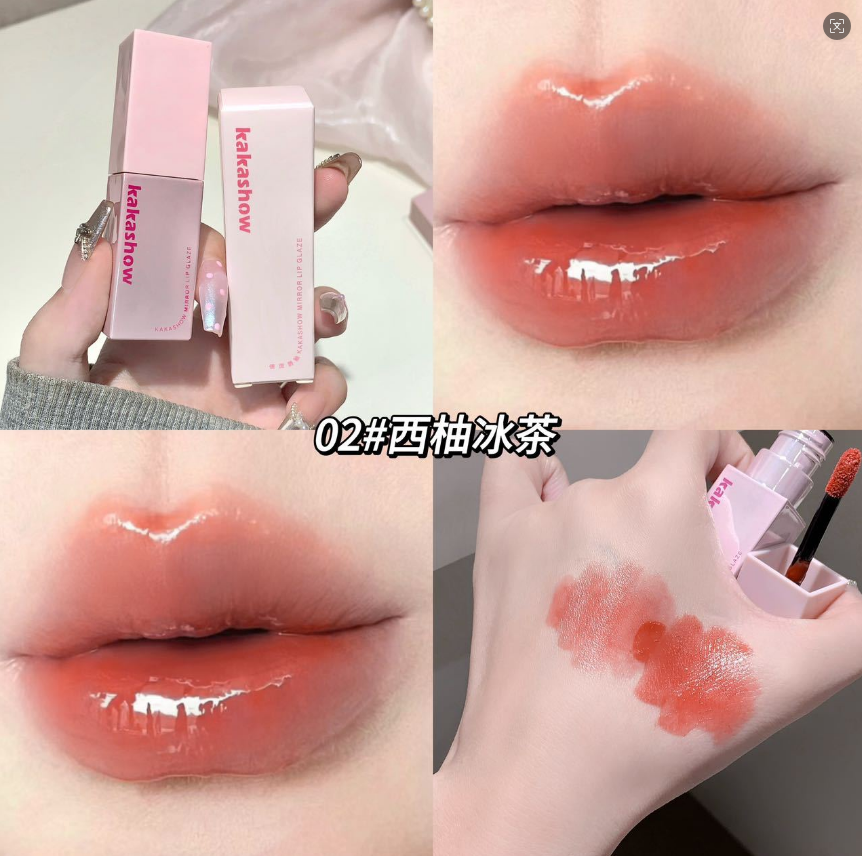 Блеск для губ Kakashow Mirror Lip Gloss поставляется с различными бесплатными подарками.