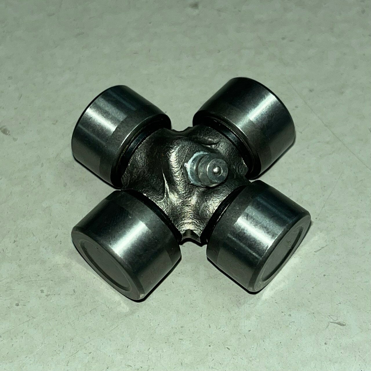 Крестовина кардана для трицикла (D20, H51)