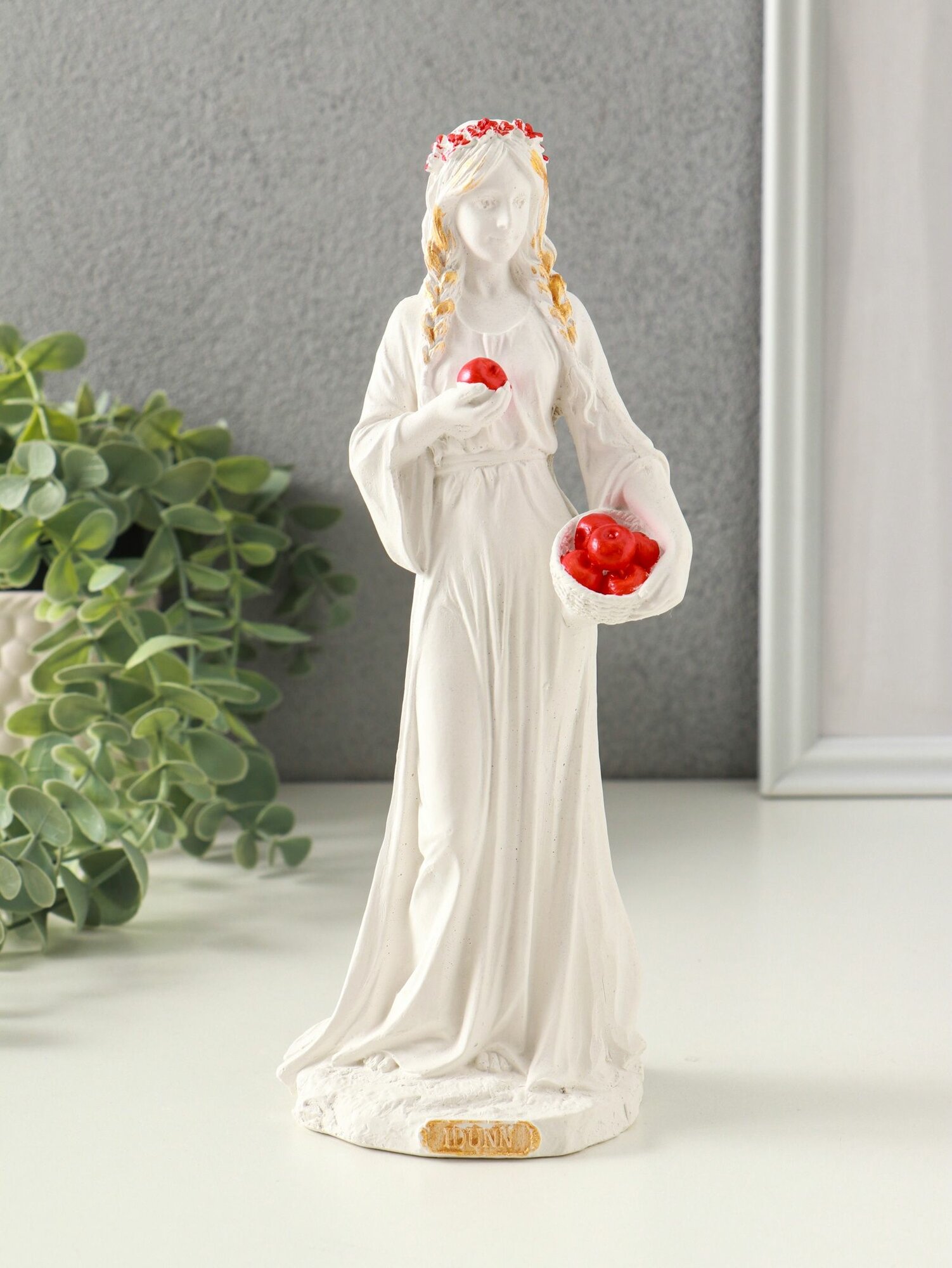 Фигурка гипс Богиня Молодости Идунн , 21 8 см, белый, с росписью