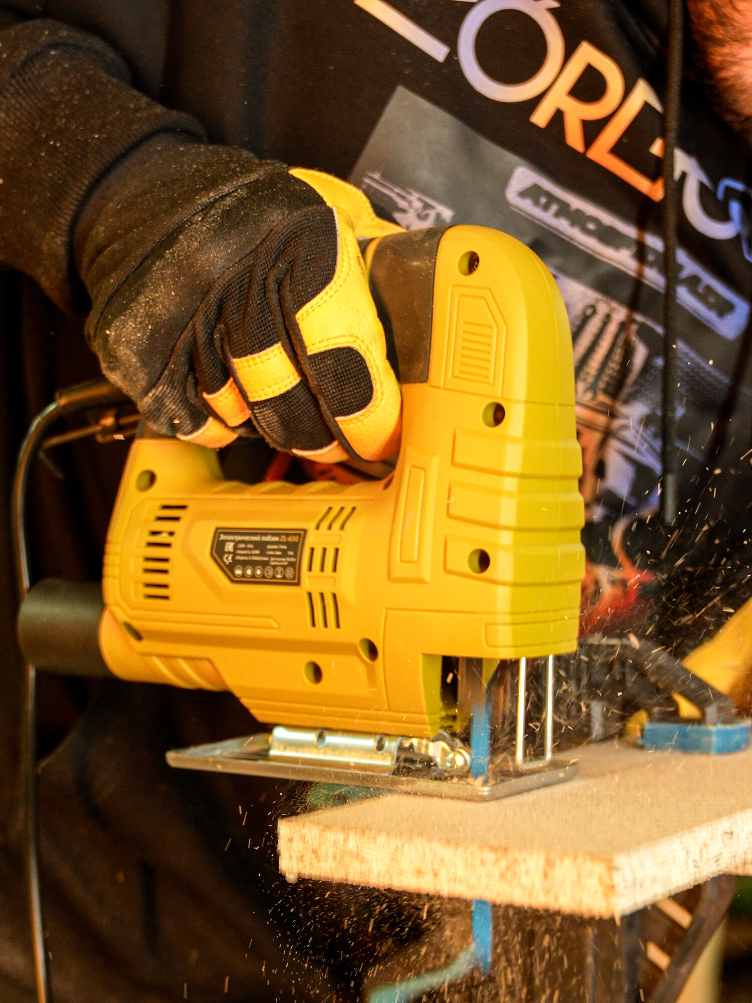 Лобзик электрический ZORGEPRO ZL-650 650 Вт, 3000 об/мин, регулировка оборотов