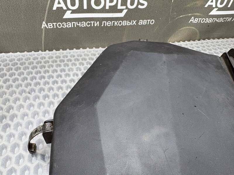 Кожух ГРМ Правый Audi A6 (2.8 ALG) Б/У с пробегом Арт. 078109123AL — фото 1