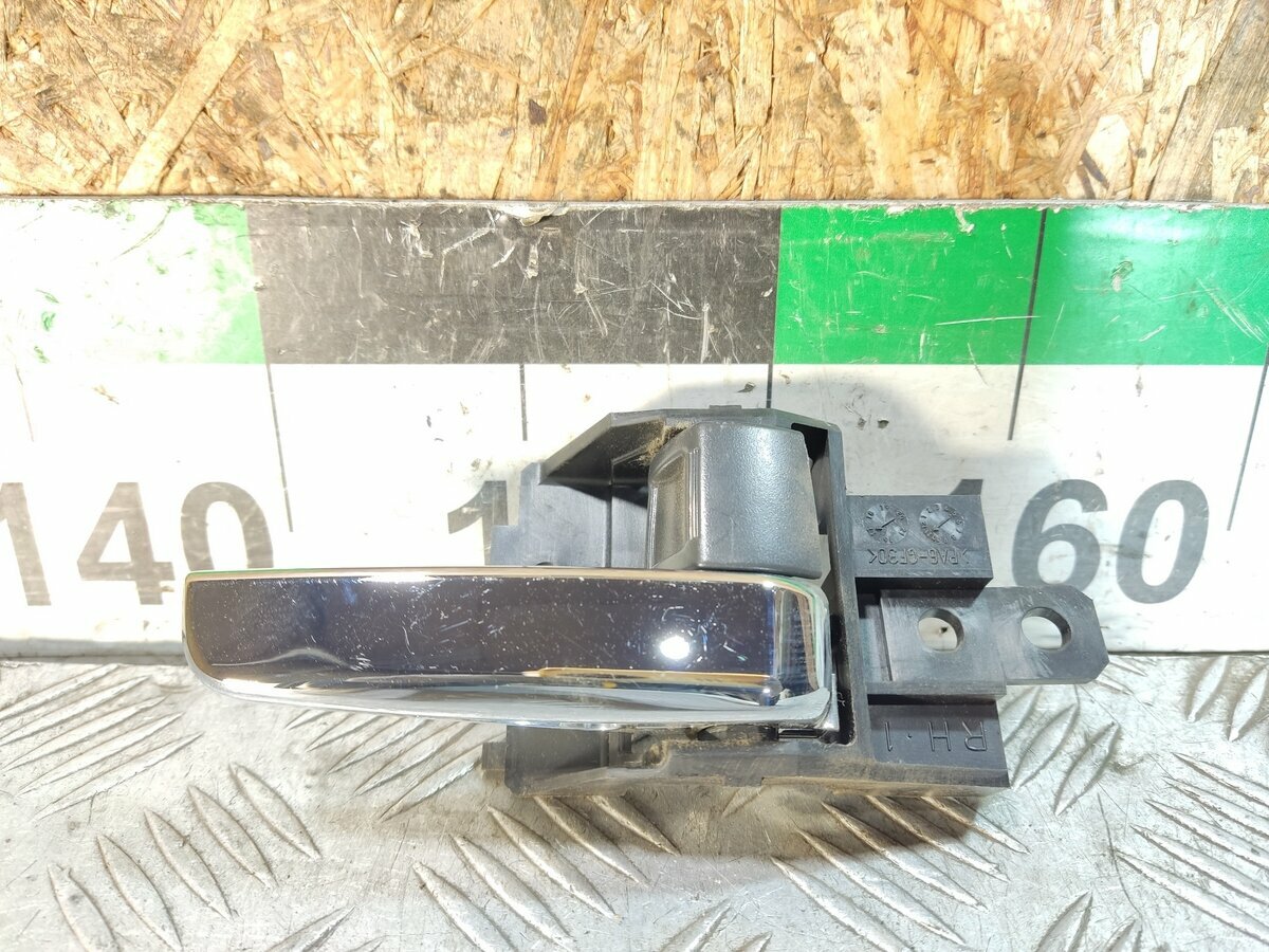Ручка двери внутренняя задняя правая MITSUBISHI Outlander GF 5716A480XB