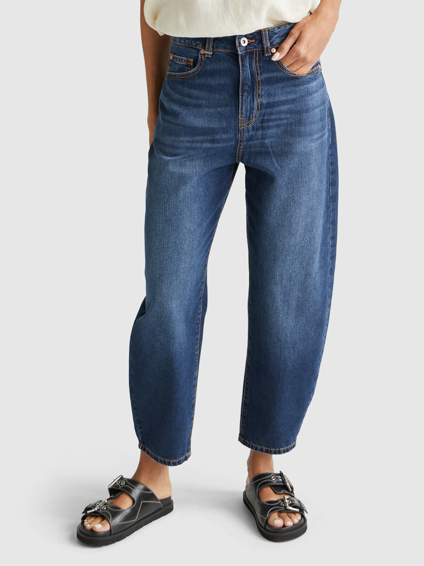 Джинсы багги 