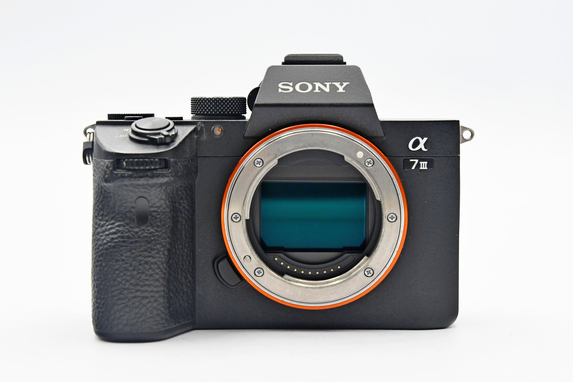 Беззеркальный фотоаппарат Sony A7 III Body